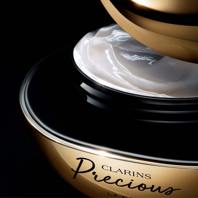 Precious La Crème | Age-Defying Soft Cream | CLARINS®